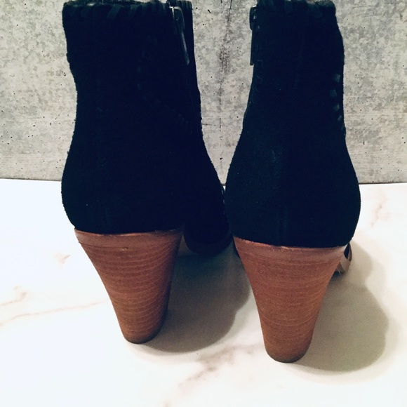 Ivanka Trump | Shoes | Ivanka Trump Black Mandel Booties Size 9m | Poshmark